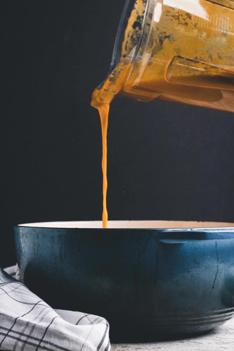 Roasted Butternut Squash and Red Pepper Soup - The Frizzled Leek