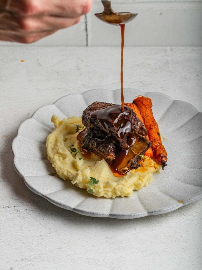 Red Wine Braised Beef Short Ribs - The Frizzled Leek